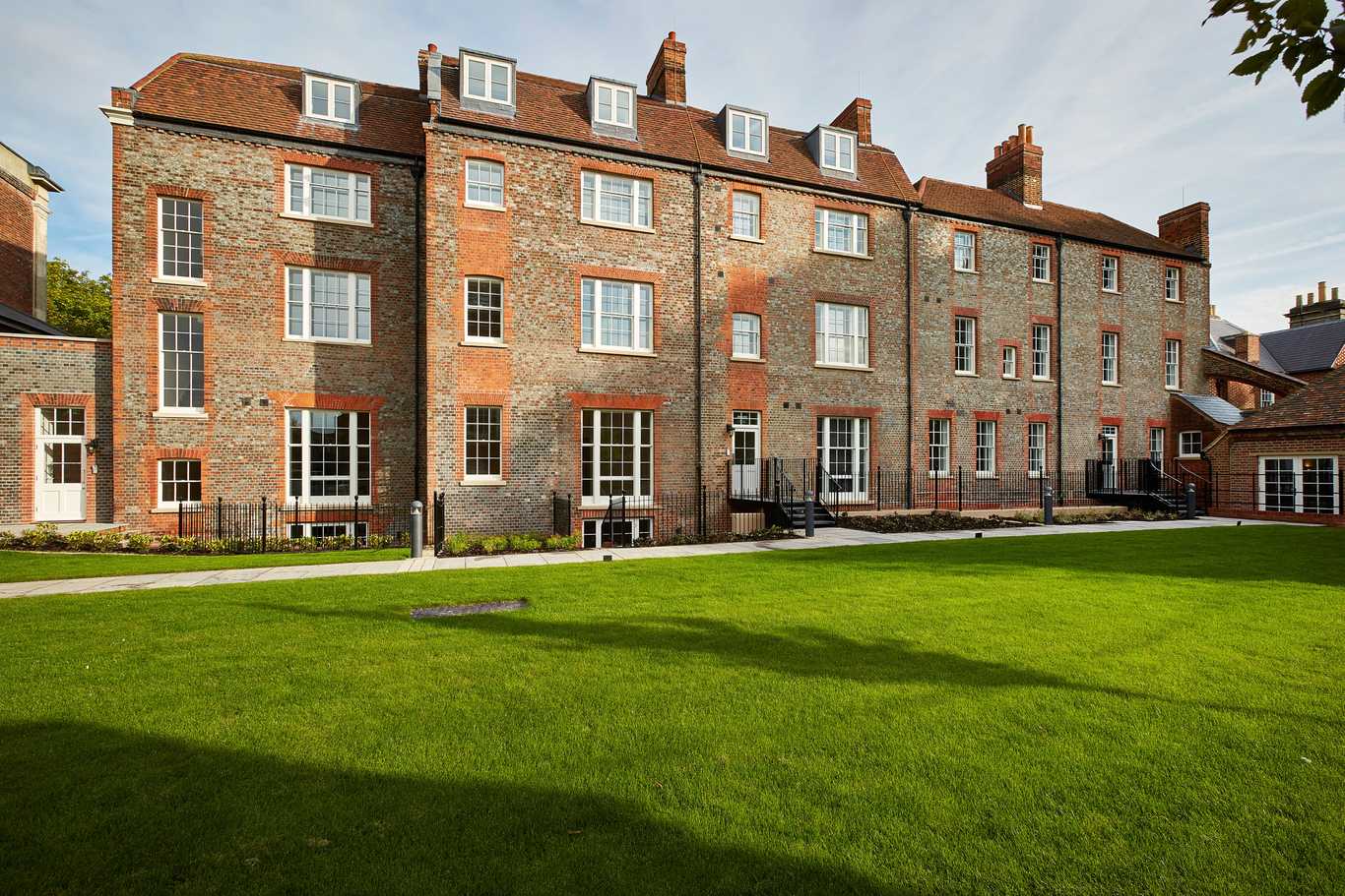 London Road | Woodfield Brady Architects